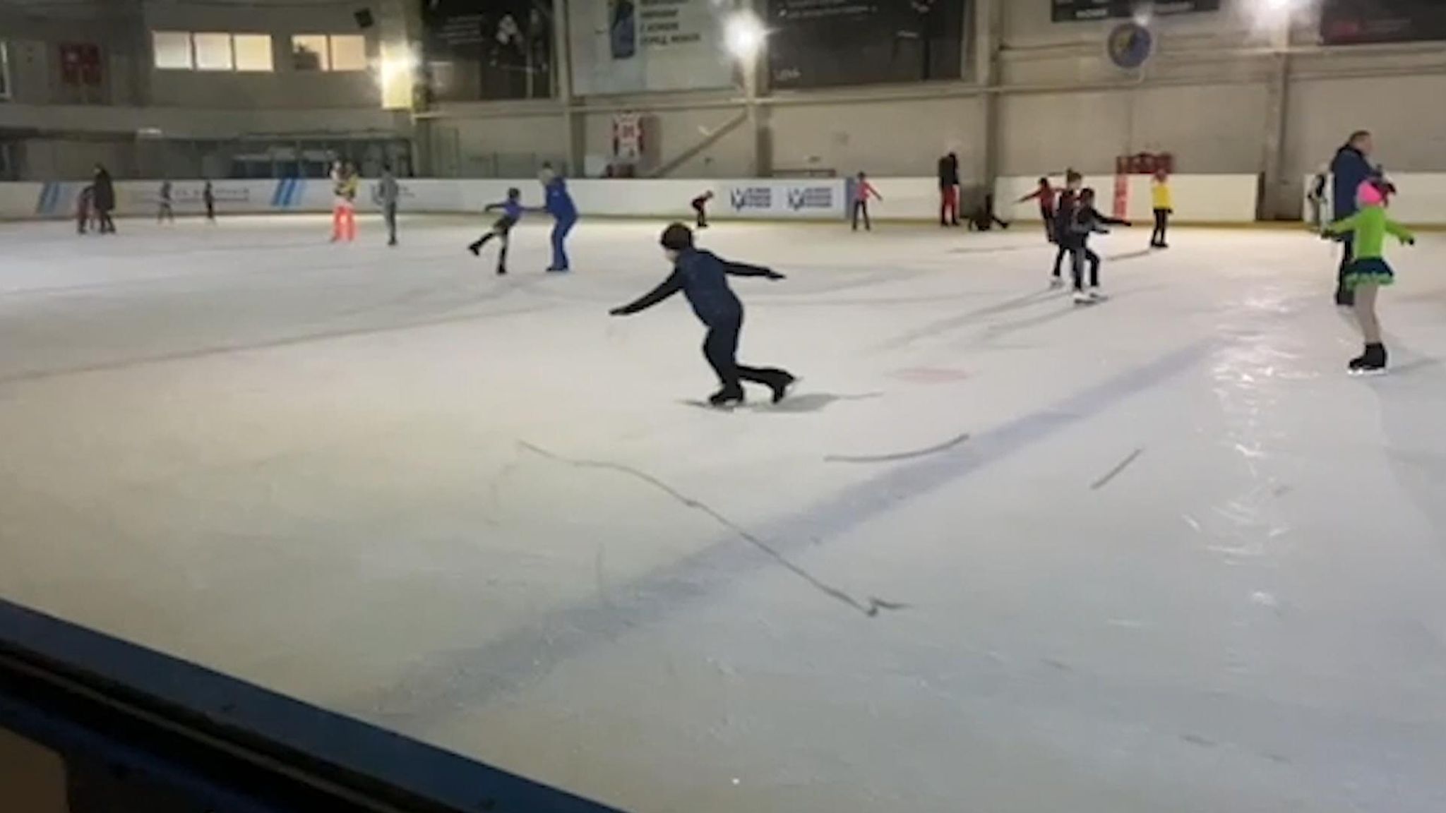 Ukraine war: This skating star and his mother fled Kyiv for the UK ...