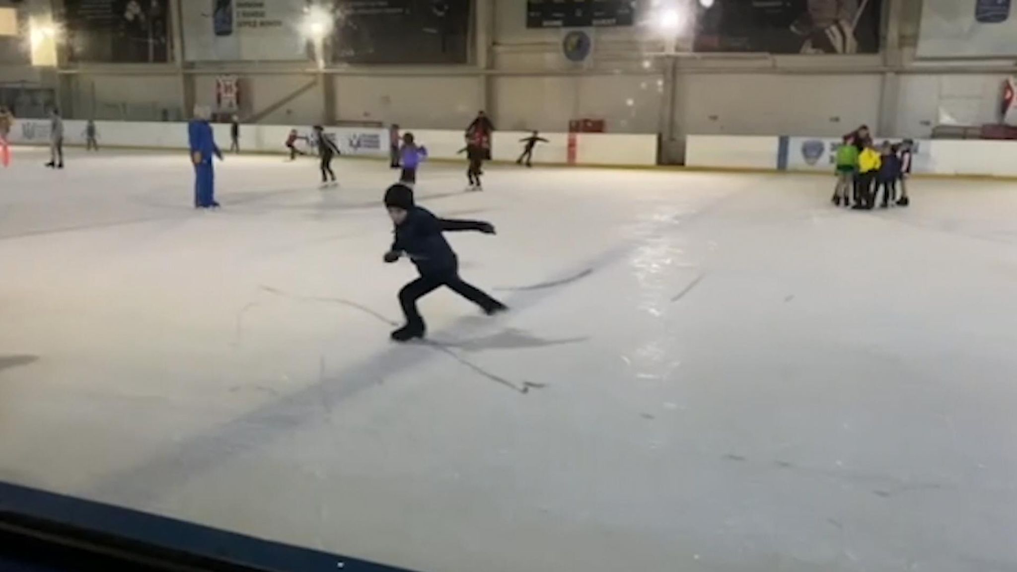 Ukraine war: This skating star and his mother fled Kyiv for the UK ...