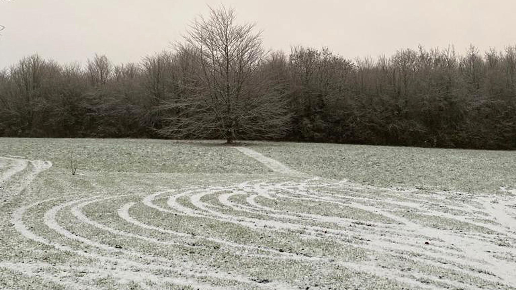 UK weather: The big freeze across Britain in pictures | UK News | Sky News
