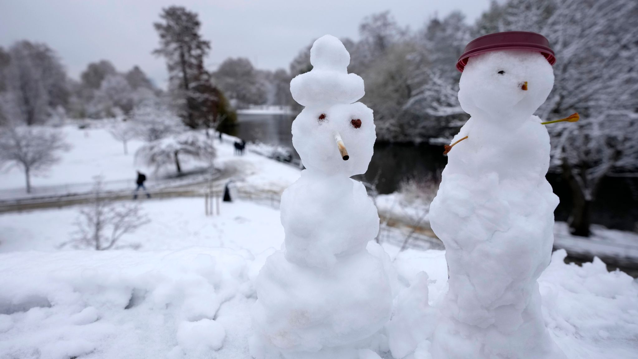 UK weather: The big freeze across Britain in pictures | UK News | Sky News
