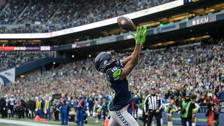 Tyler Lockett's unbelievable toe-tapping touchdown | Video | Watch TV ...