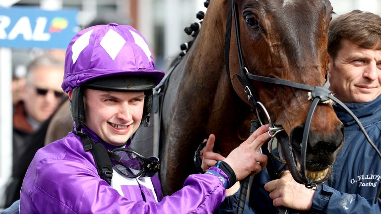 Sean Bowen keeping title fight alive with Brian Hughes alive after ...