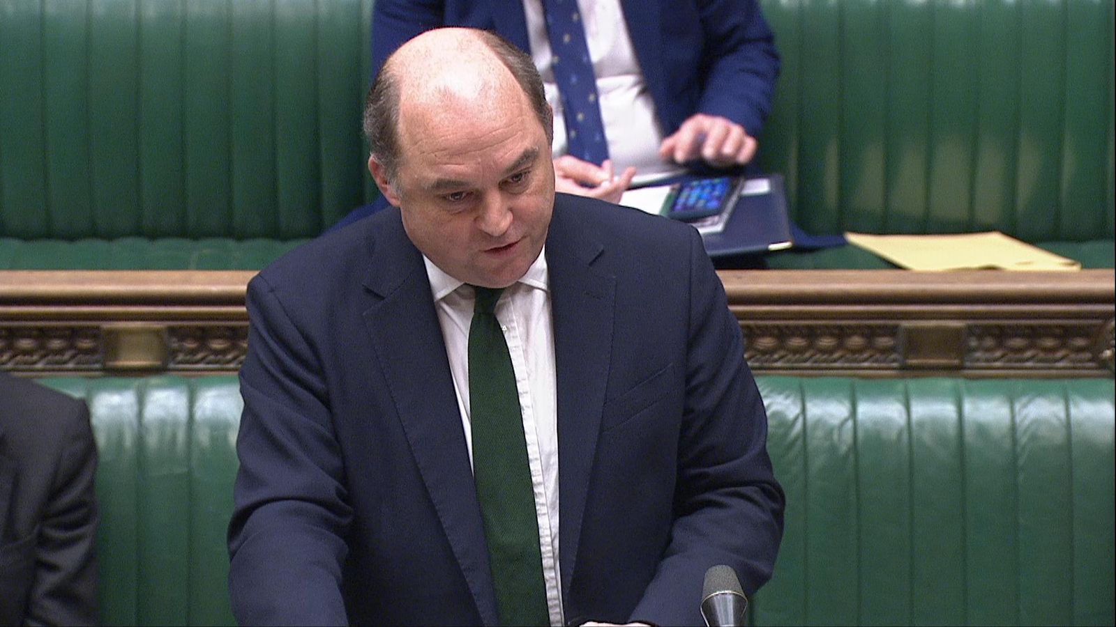 Ukraine war: UK to send battle tanks to Ukraine to 'accelerate the ...