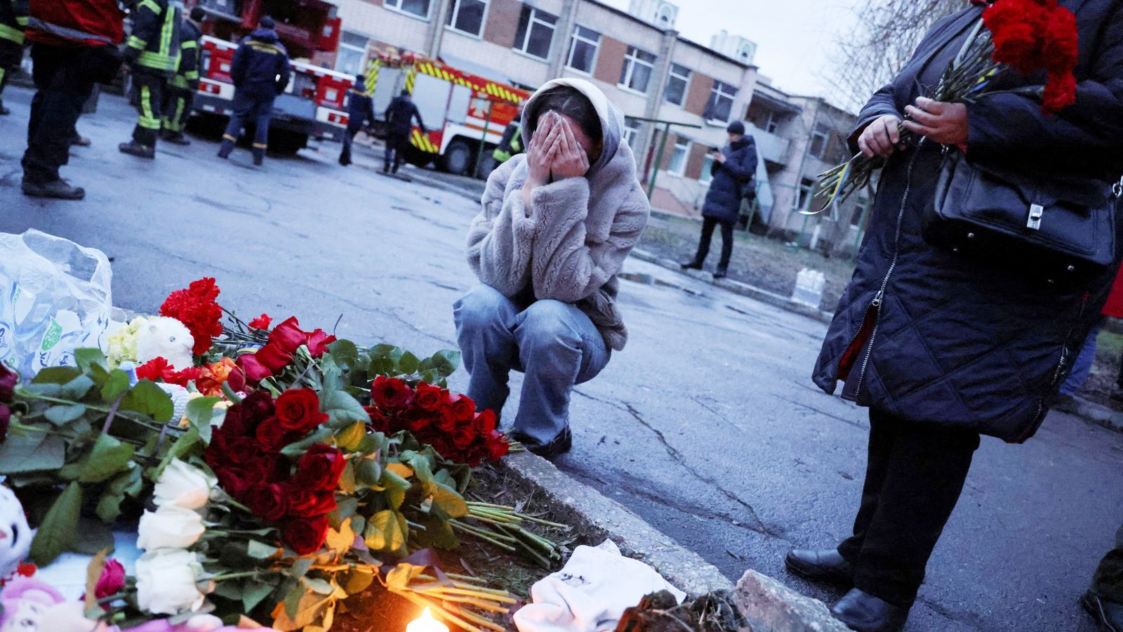 Tears for victims of chopper crash | World News | Sky News