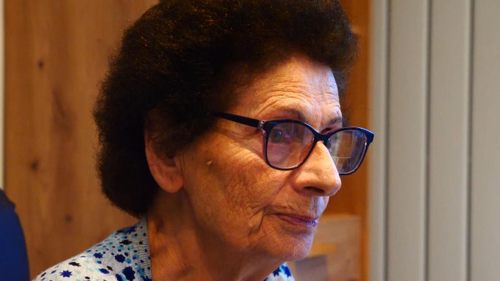 Region revealed for worst ambulance handover times | UK News | Sky News