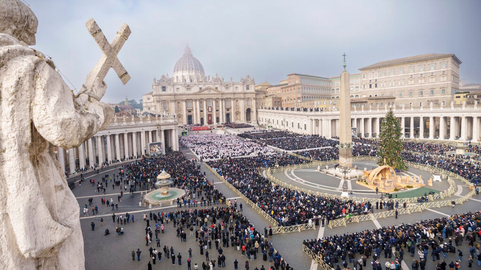 Pope Benedict's historic funeral takes place at Vatican led by Pope ... Pope Benedict's historic funeral takes place at Vatican led by Pope ...