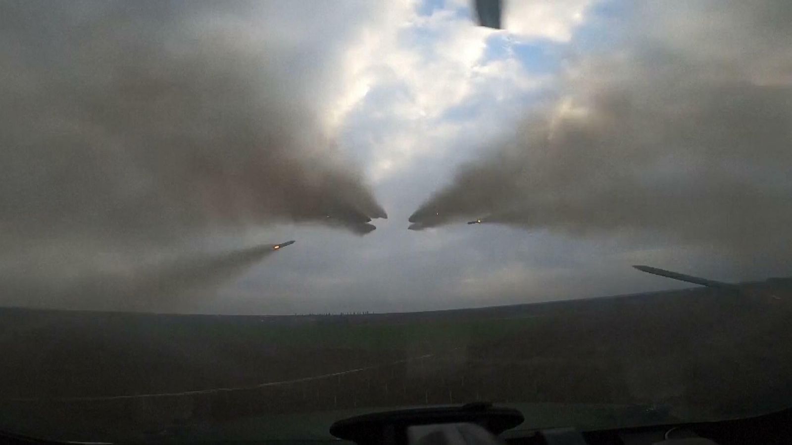 Ukraine war: Ukrainian helicopters seen on combat missions in Kherson ...