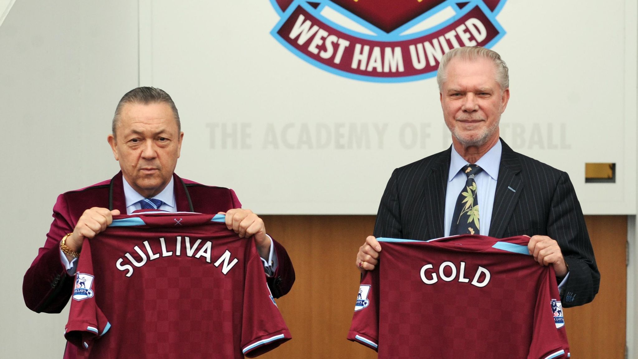 David Gold: West Ham joint chairman dies aged 86 | UK News | Sky News