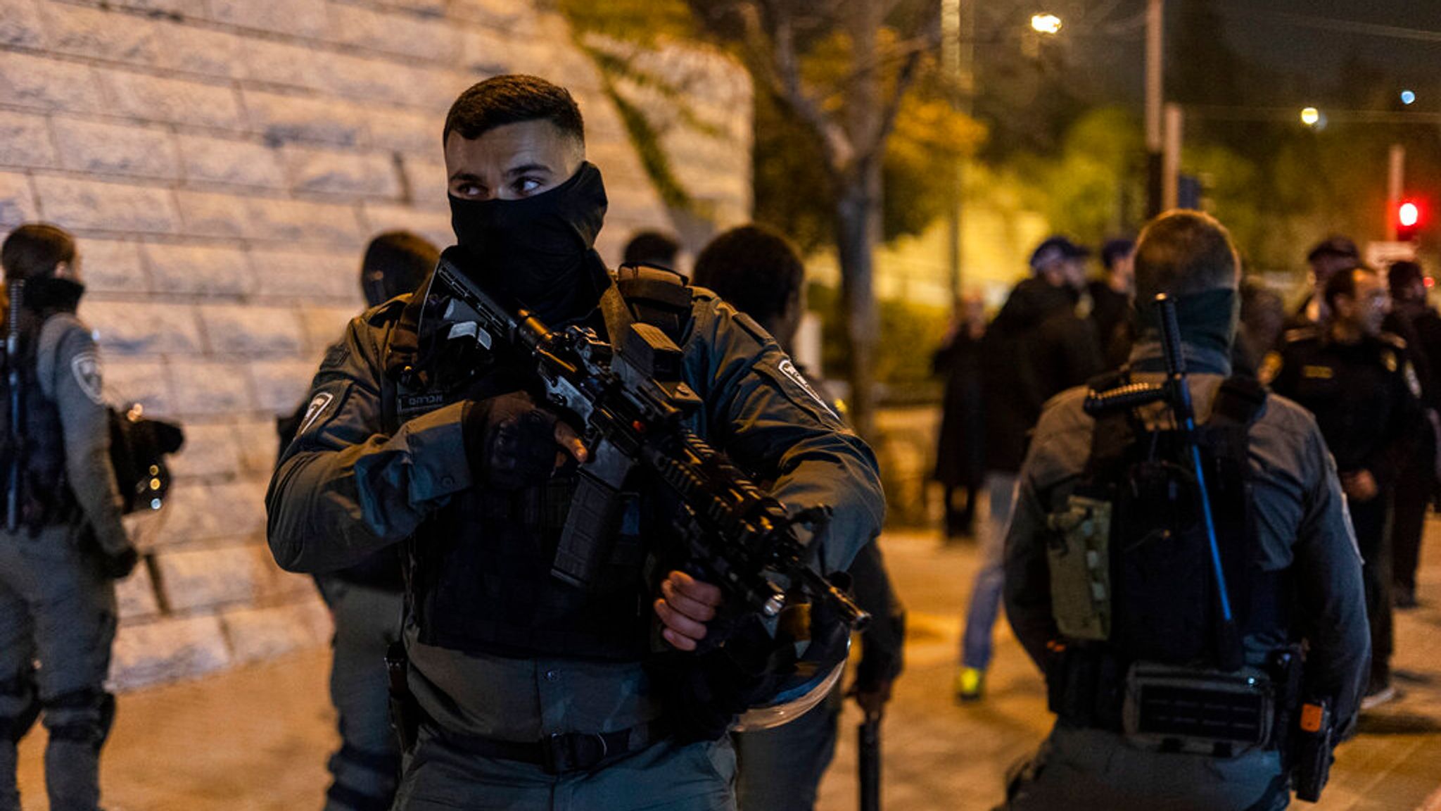 Netanyahu vows to 'strengthen' West Bank settlements after shooting ...