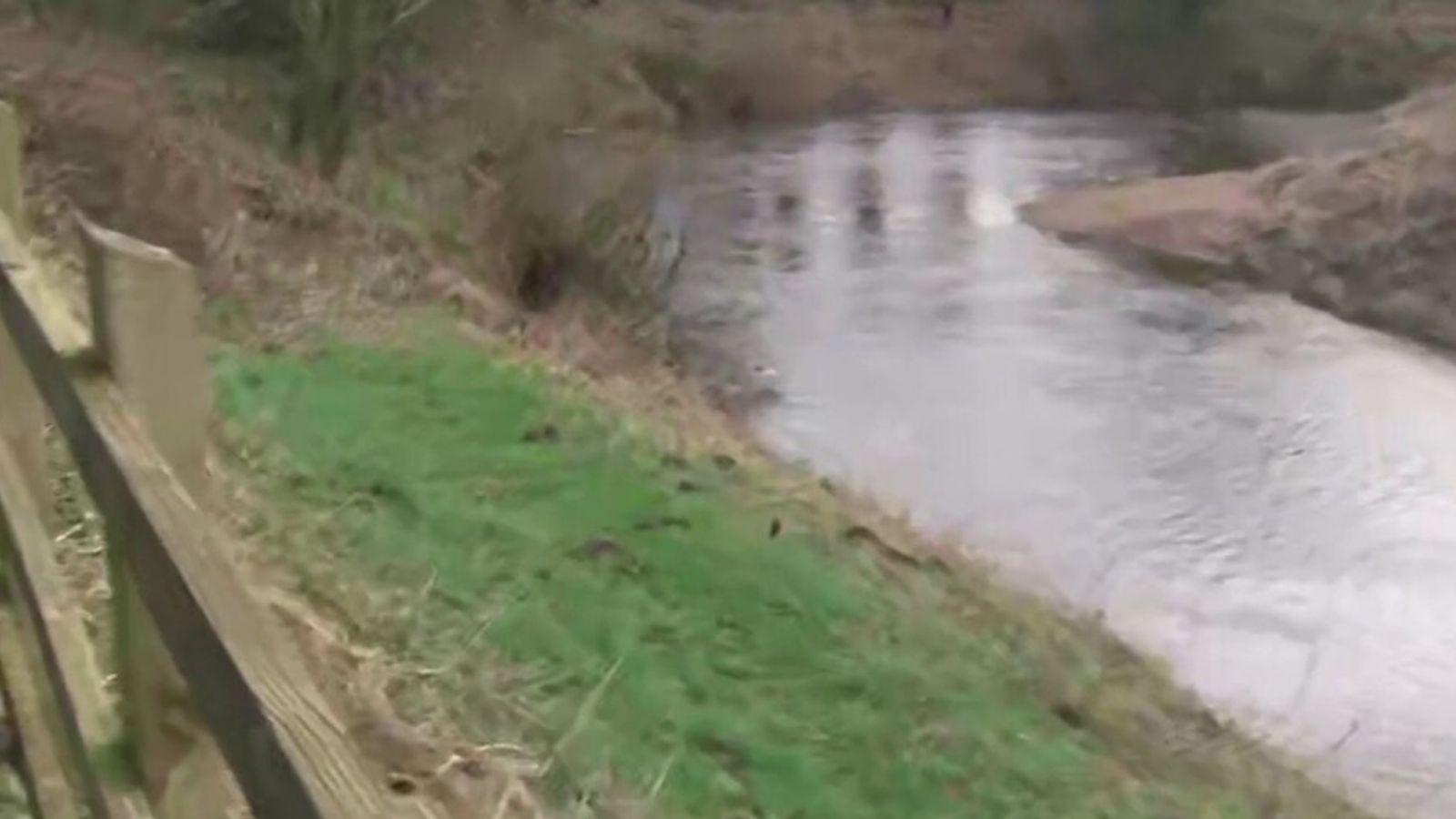 Kay Burley retraces the footsteps of missing woman Nicola Bulley with ...