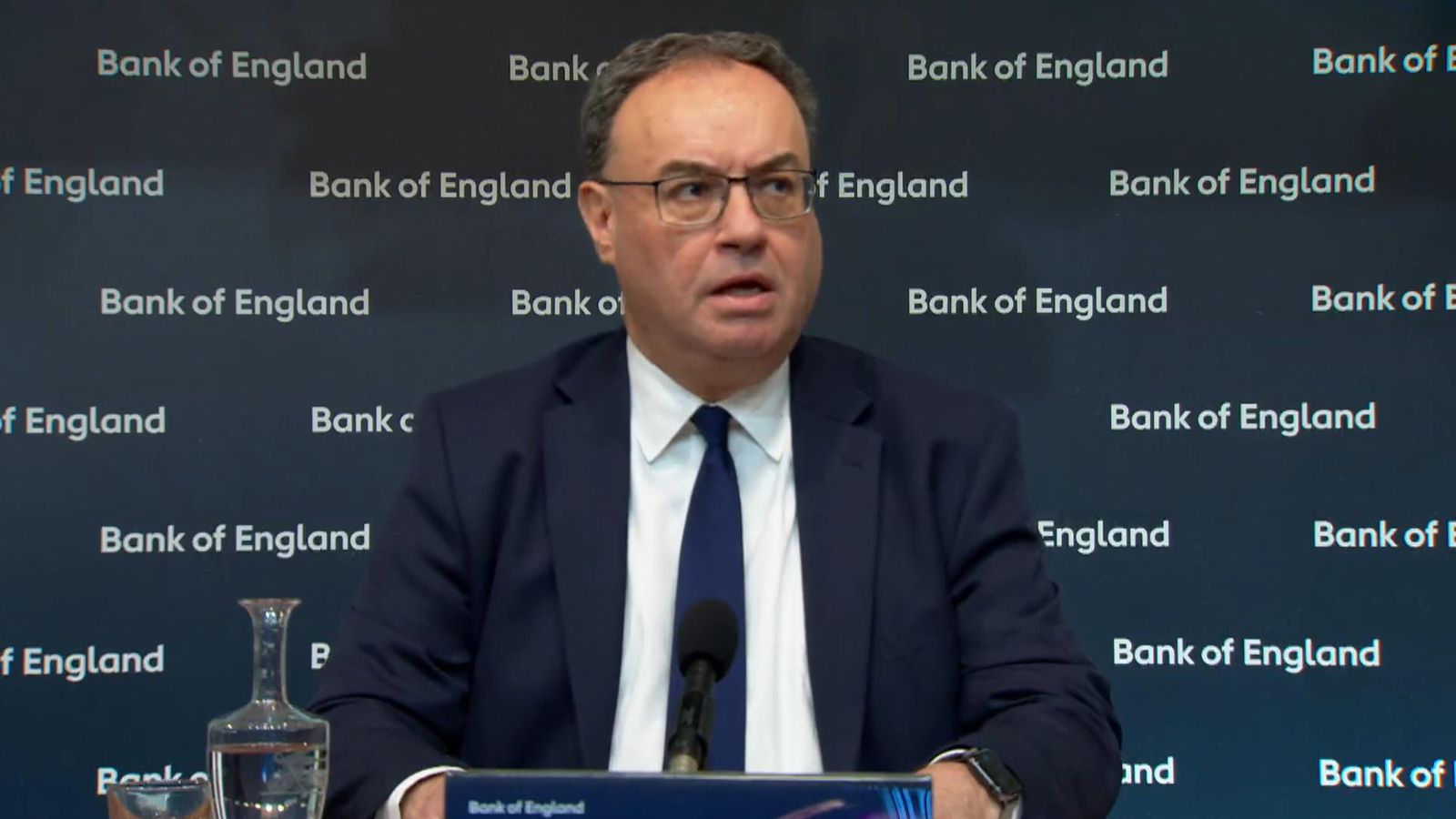 Interest rates: Inflation 'will fall rapidly' at end of year says Bank ...