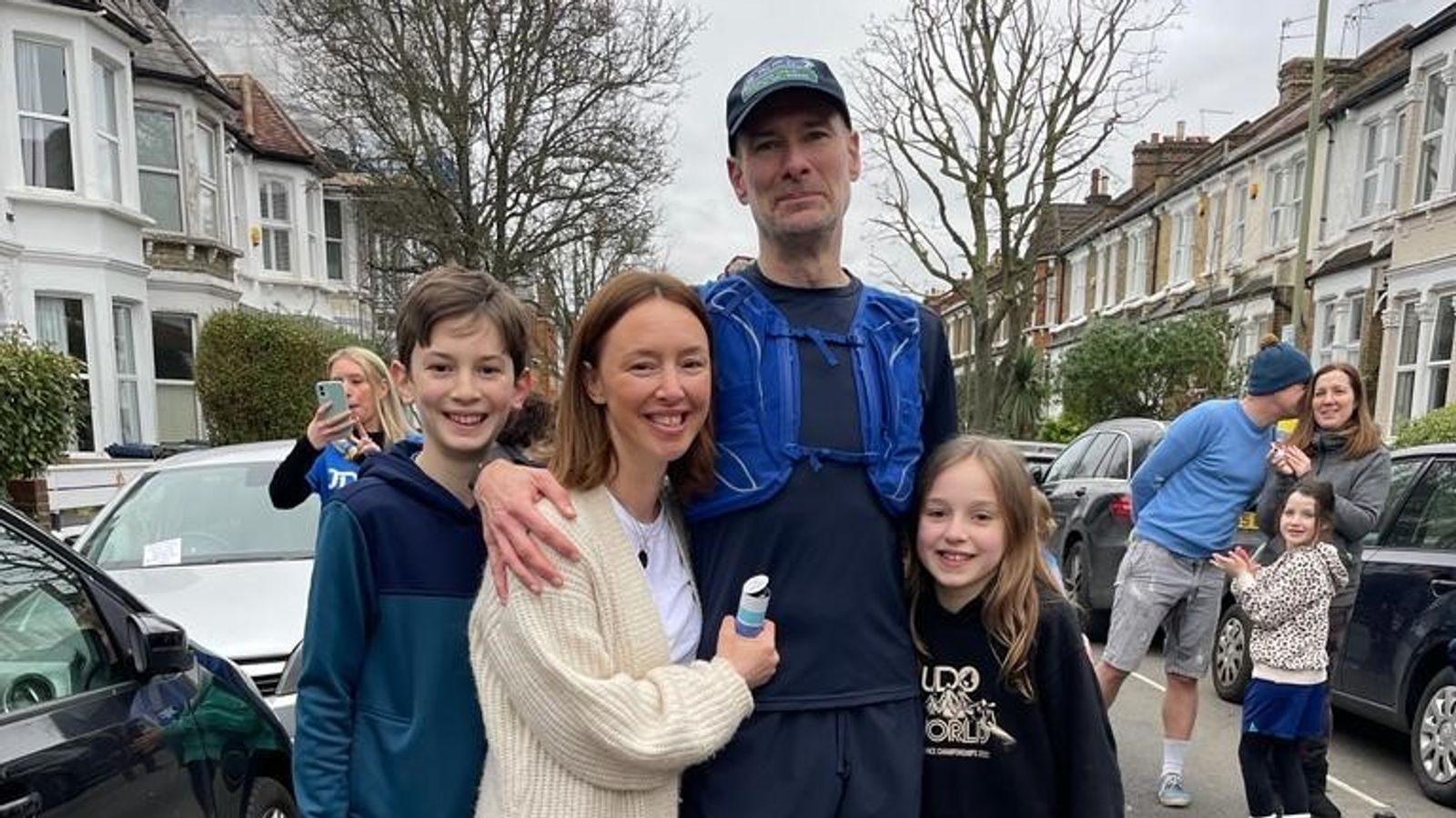 Father runs length of M1 to raise awareness of type 1 diabetes after ...