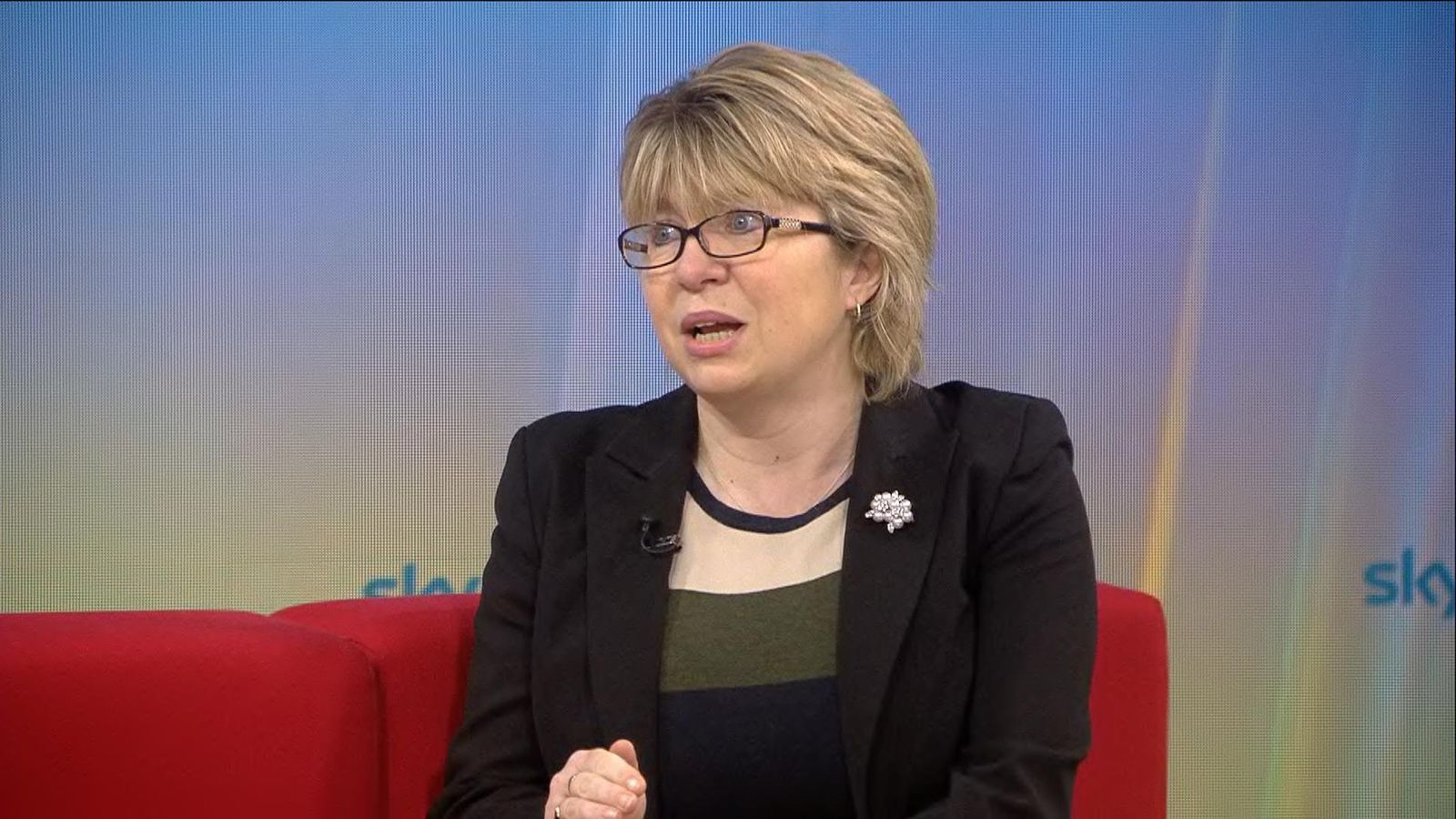 NHS strikes: Health minister Maria Caulfield says junior doctors ...