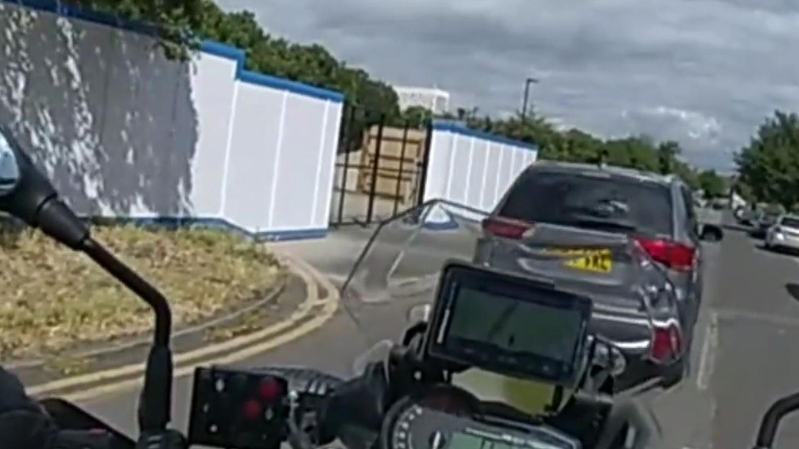 Video shows man ramming Met police officer off his motorbike in 2022 ...