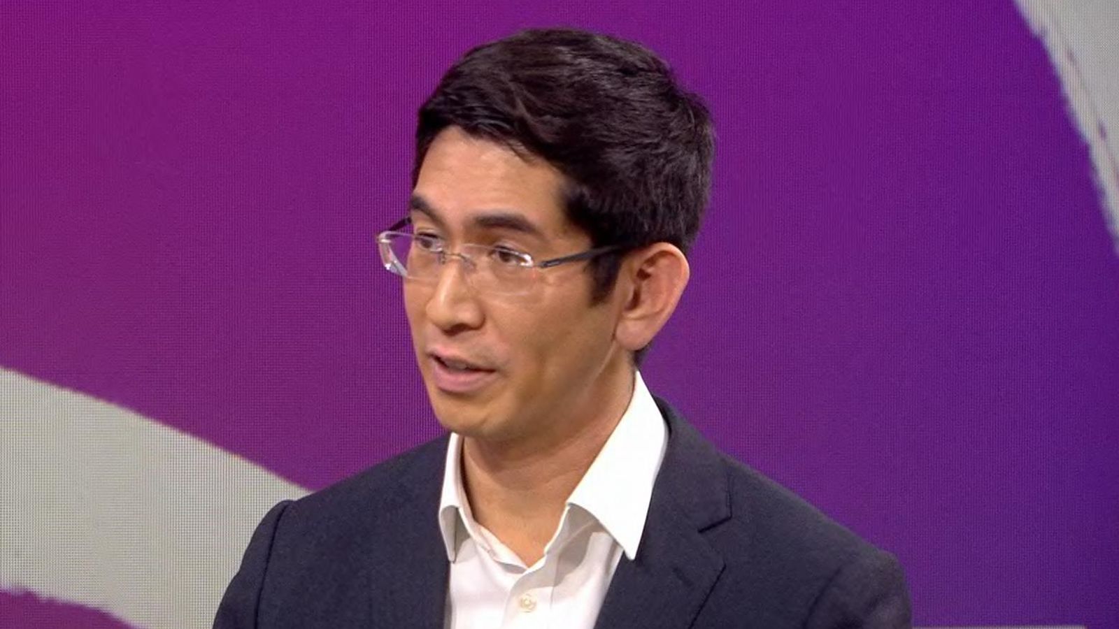 Musk’s former communications chief calls on Twitter boss to suspend ...