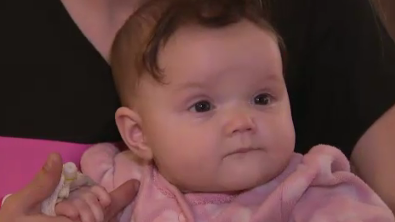 Mother concerned for baby amid reports of escalating NHS strikes | News ...