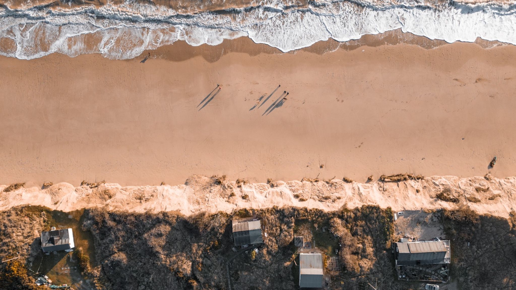 Norfolk beach closed due to risk of homes falling into sea | UK News ...