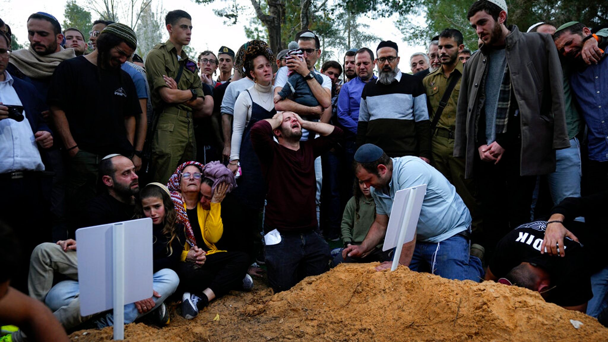 Elan Ganeles: American-Israeli citizen identified as West Bank shooting ...