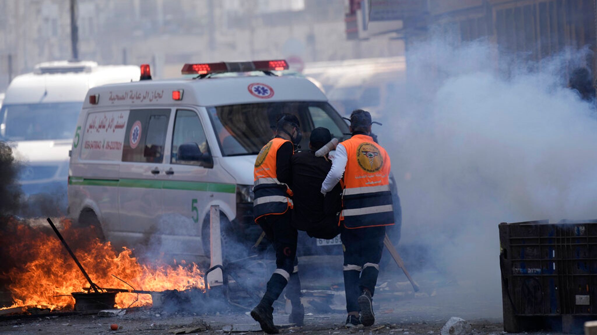 Ten Palestinians killed and dozens wounded after Israeli military raid ...