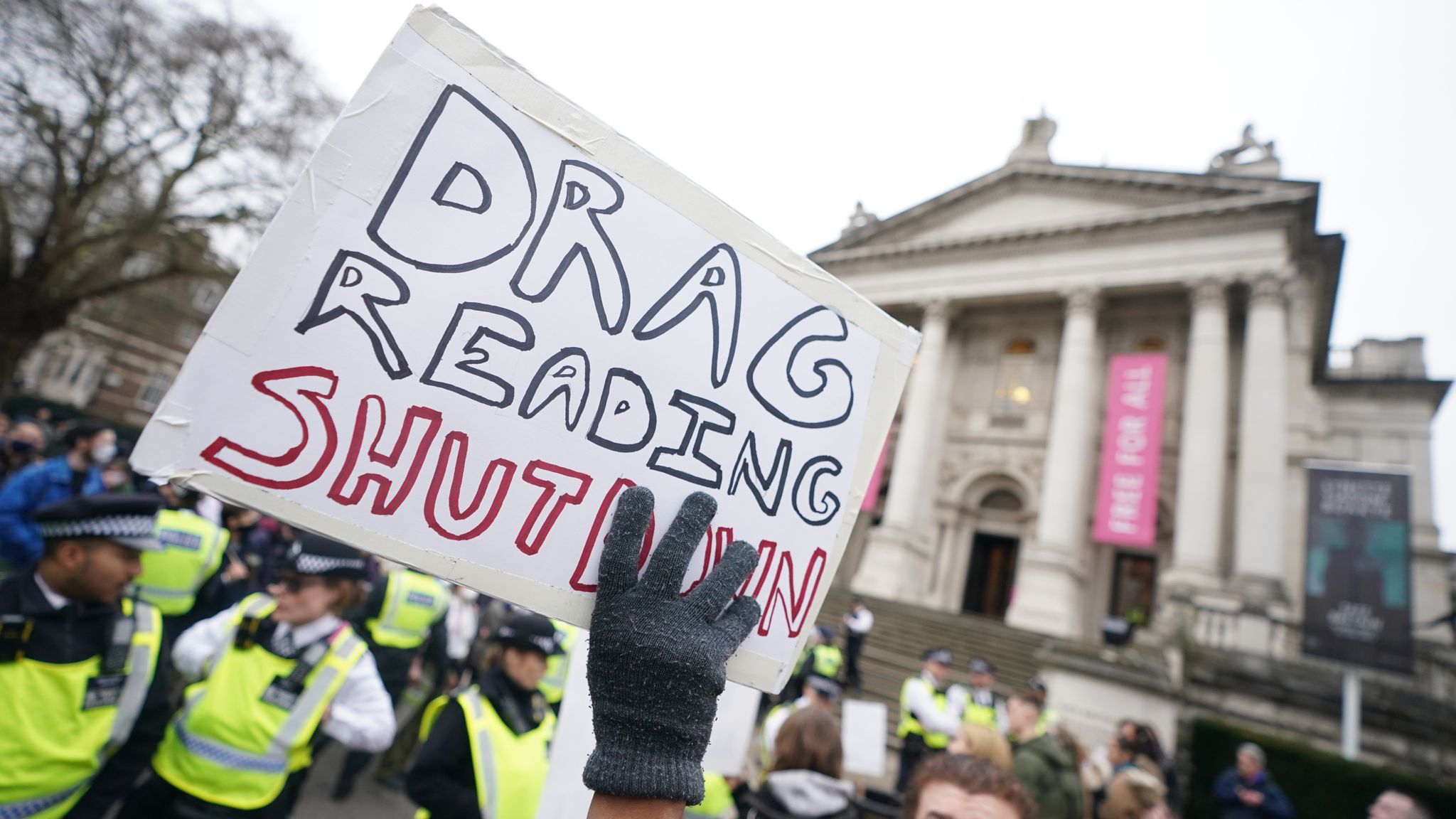 Tate Britain: Protesters clash over drag queen story time at London art ...