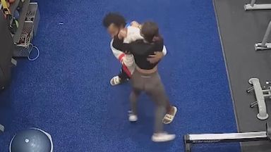 Woman fights off suspected kidnapper in Florida gym | US News | Sky News
