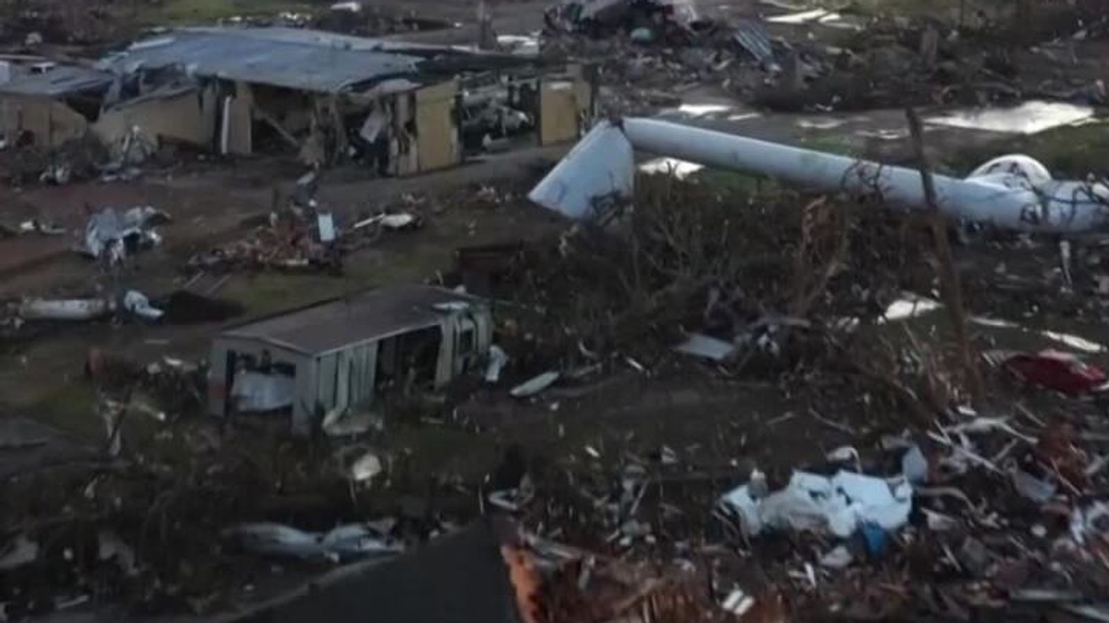 US: Deadly tornado wipes out Mississippi town | US News | Sky News