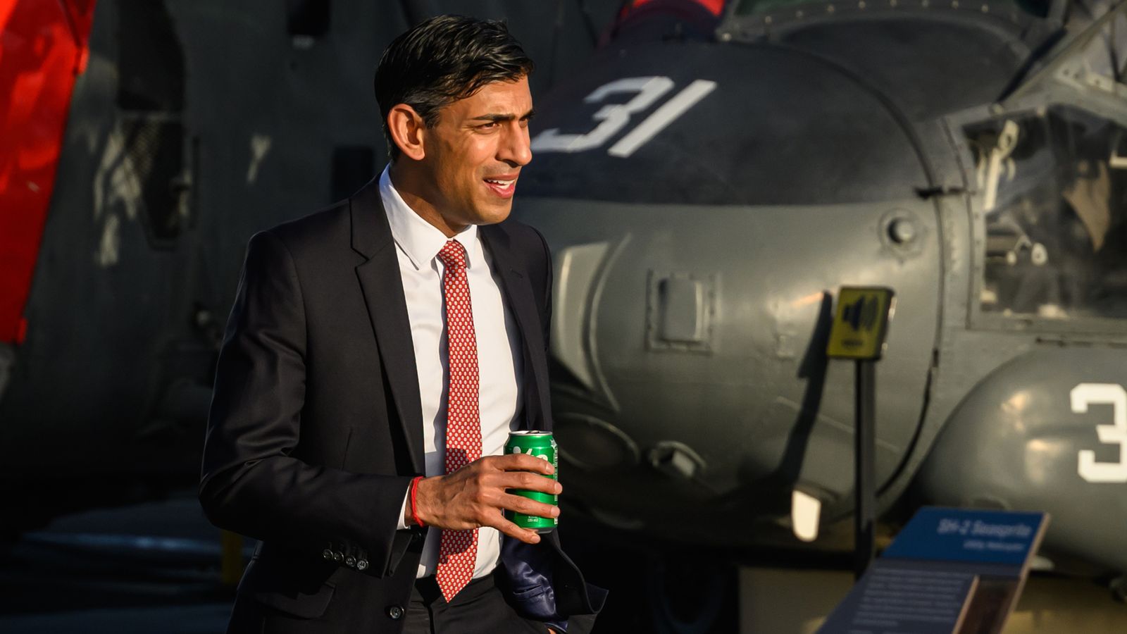 Sunak confirms Hunt will still be chancellor at next election despite ...