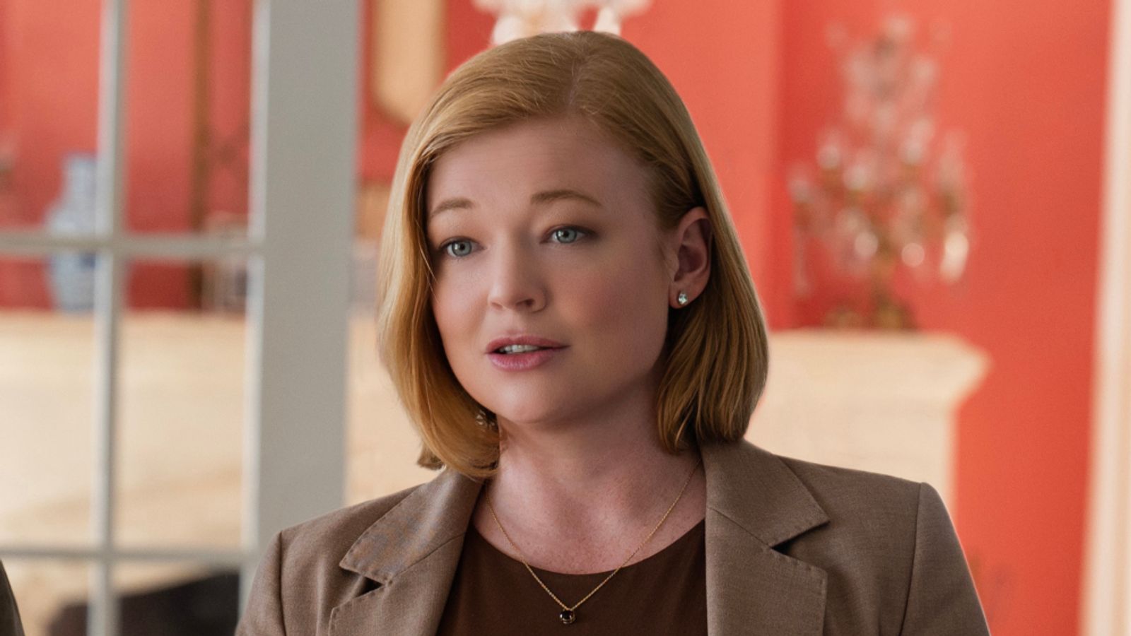 Sarah Snook Succession Star Reveals Pregnancy At Final Season Premiere