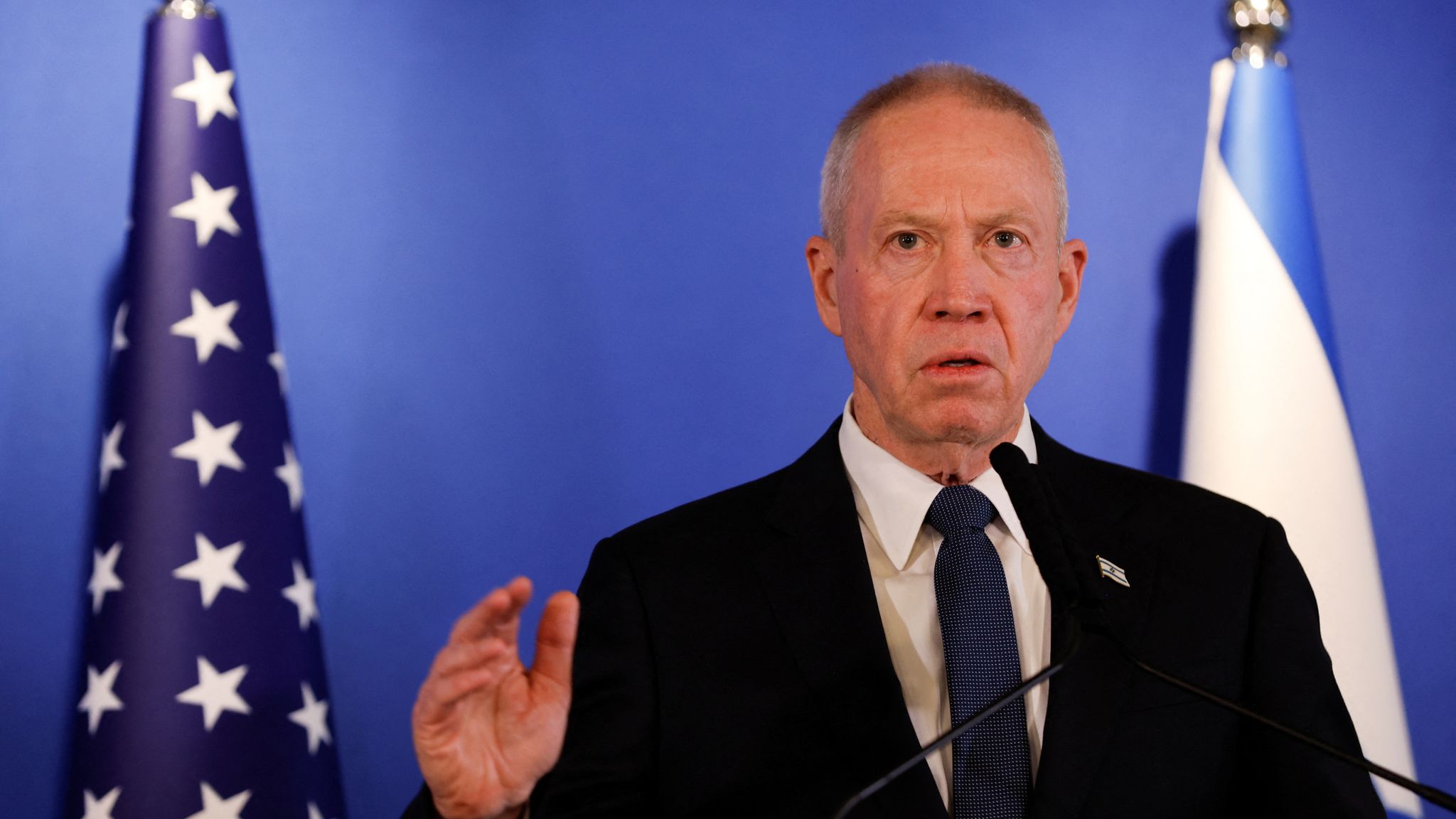 Israel: Barricades broken near Netanyahu's home after outspoken defence ...