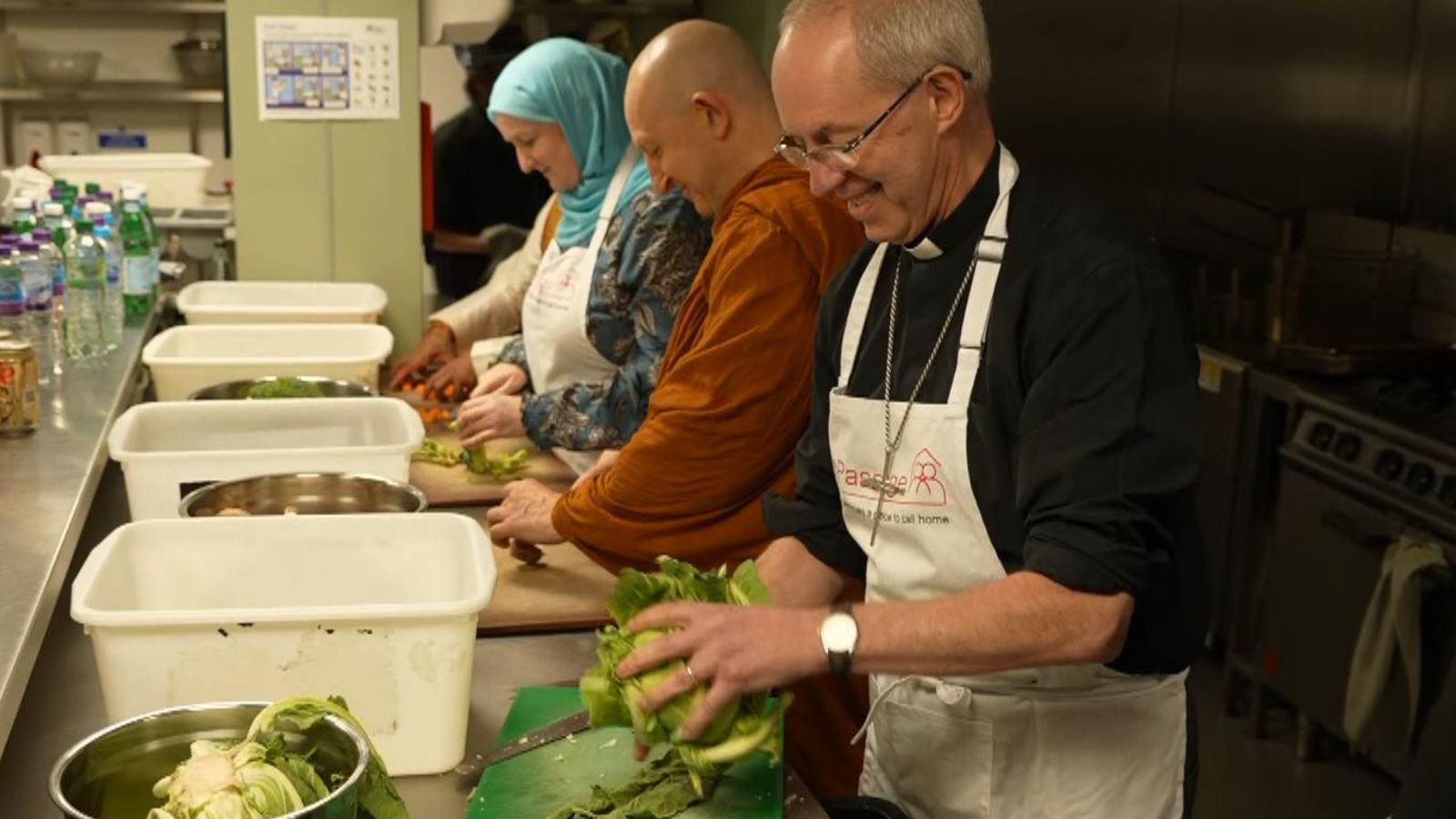 The Coronation: Archbishop boasts cooking skills while volunteering for ...