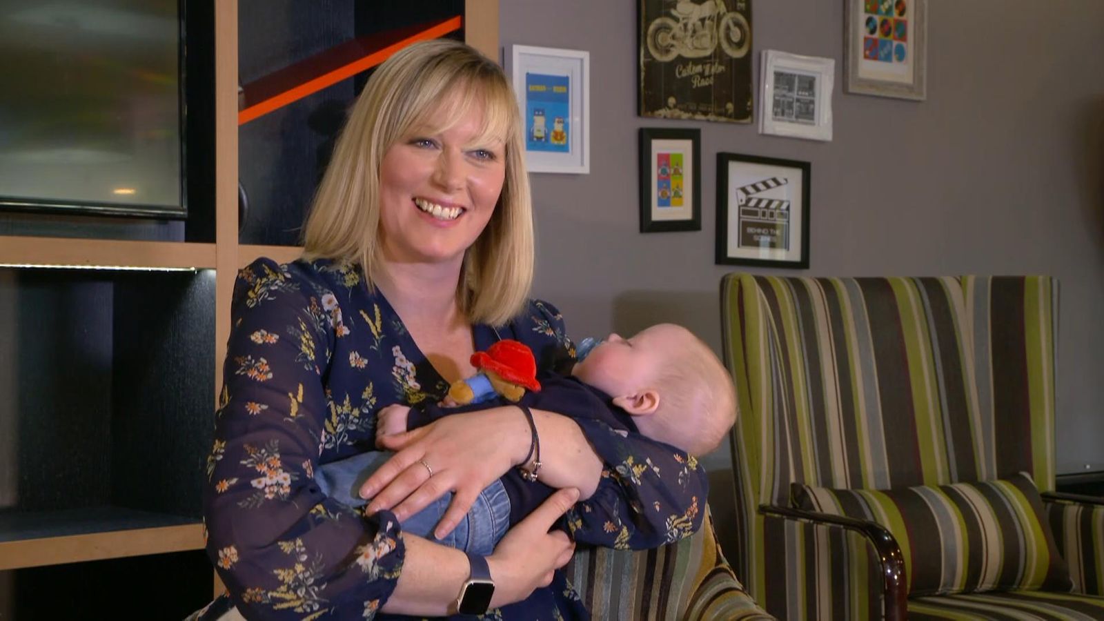 'I know how lucky we are' - Rare cancer survivor with no ovaries on ...