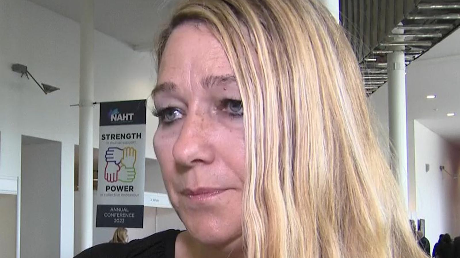 Sarah Hewitt's Instagram, Twitter & Facebook on IDCrawl