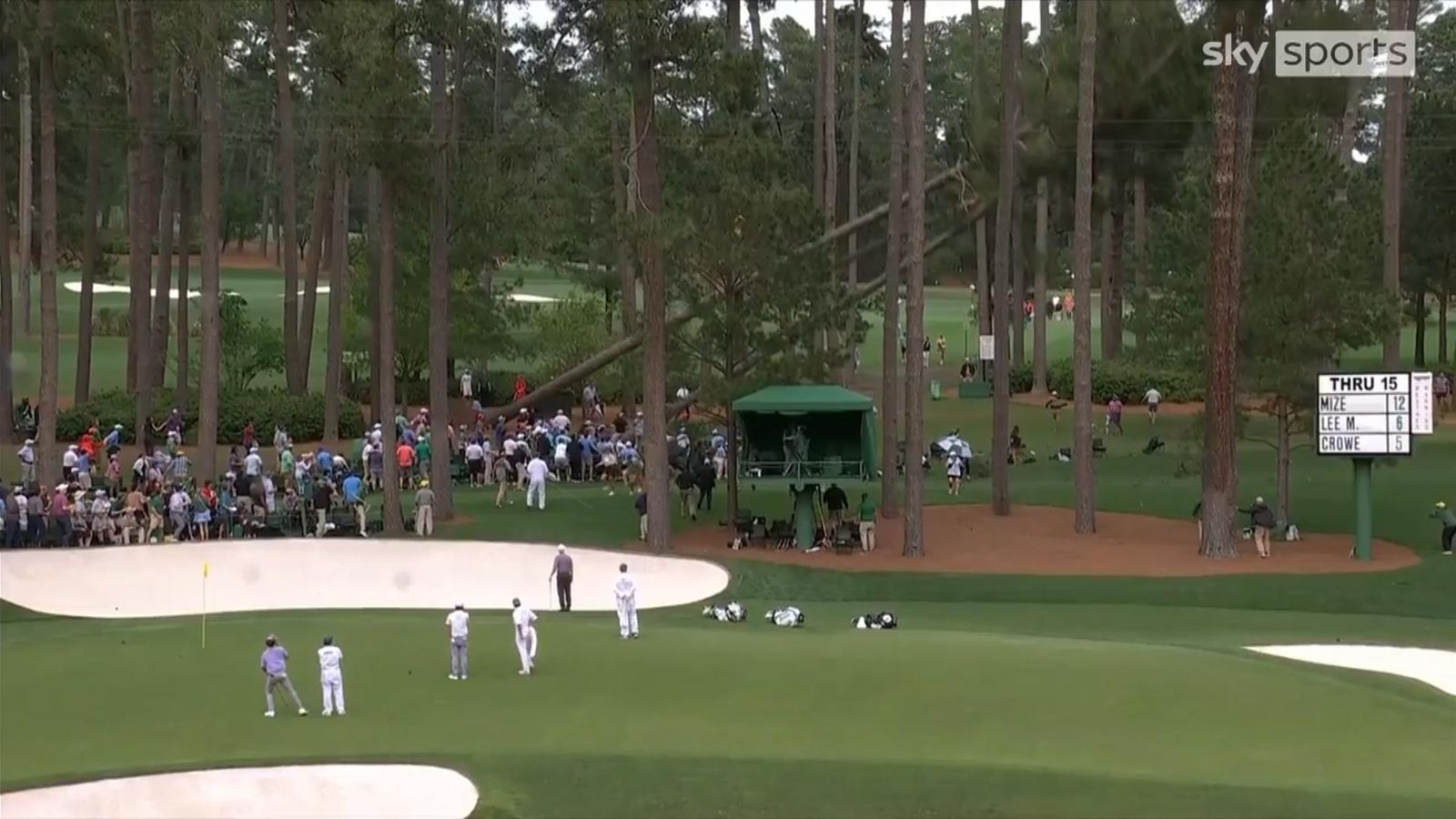Masters spectators in Augusta have lucky escape after strong wind blows ...