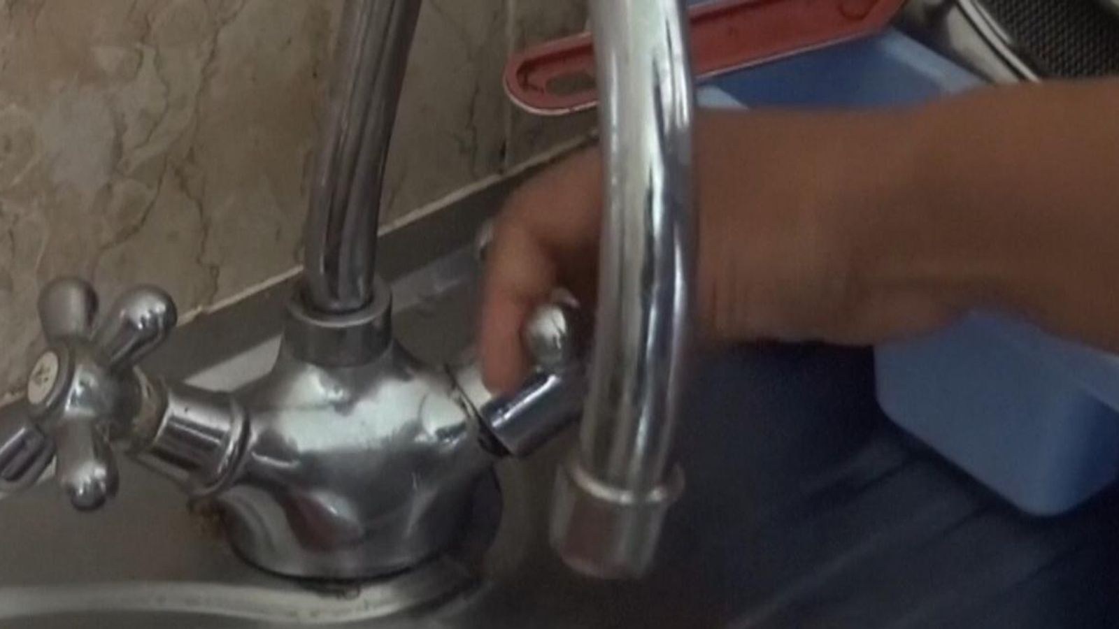 Drought halts water supply at night in Tunisia | World News | Sky News