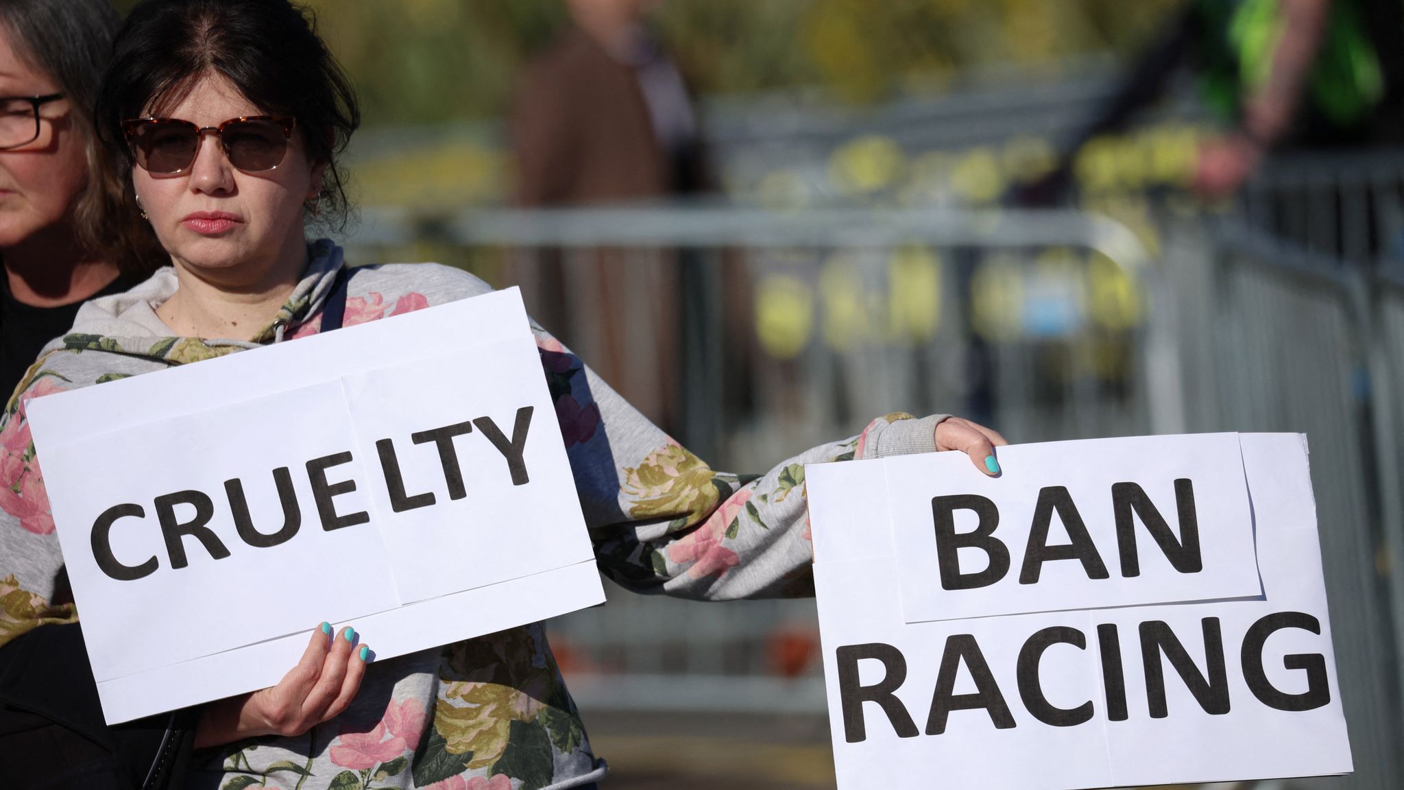 Grand National 'a disgrace': Animal rights groups call for jump racing ...