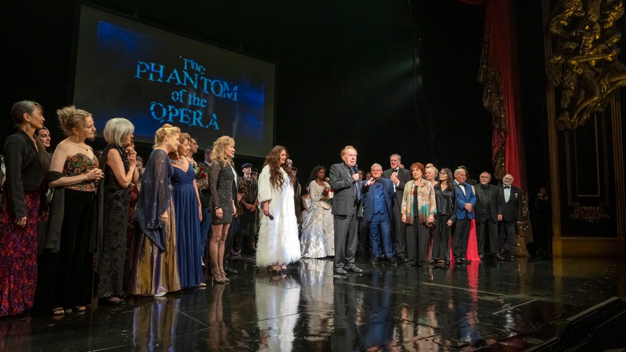 Phantom of the Opera takes its final curtain call on Broadway - ending ...