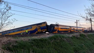 One dead and 30 injured after passenger train derails in the ...