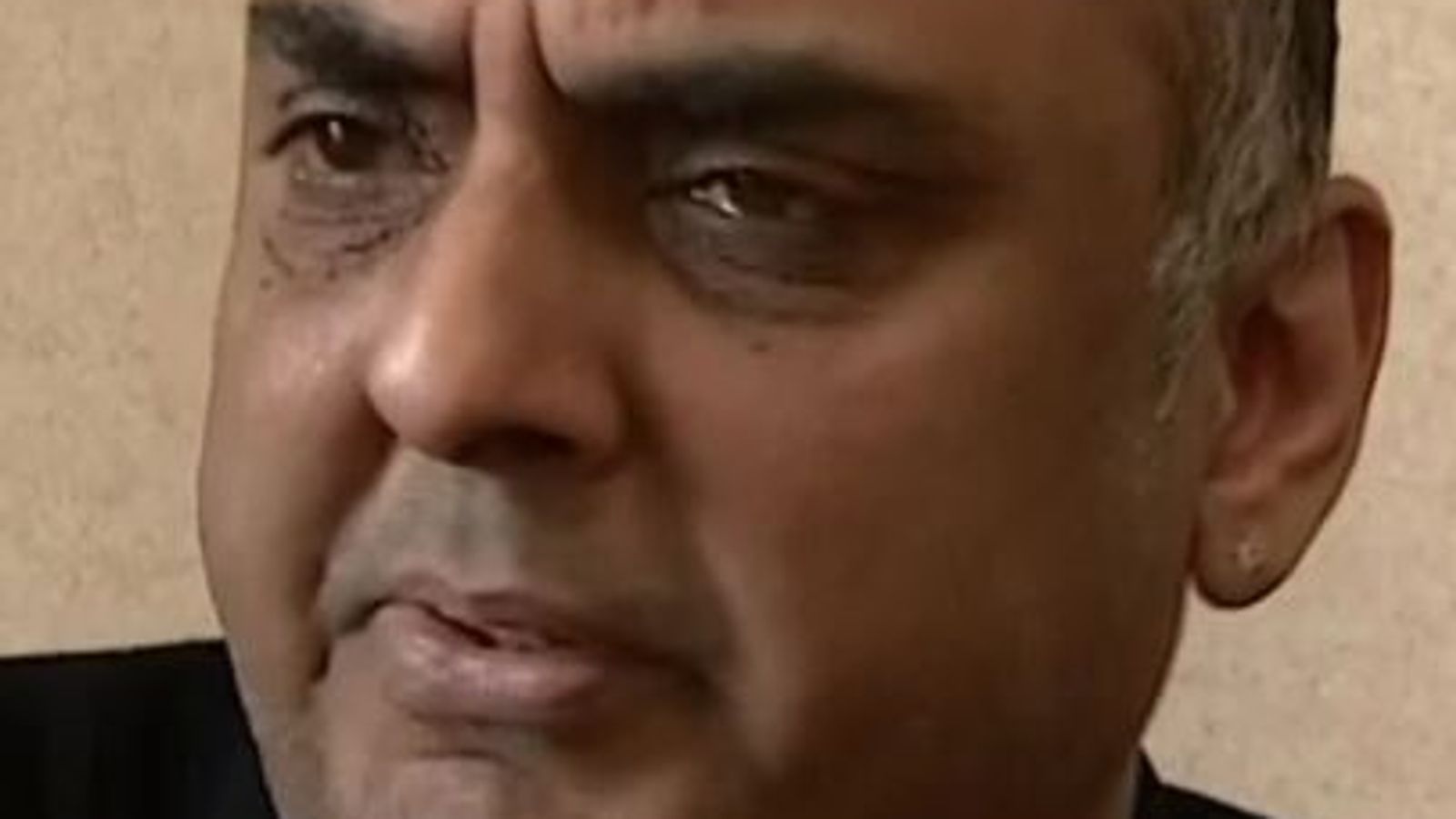 Ronan Kanda stabbing: 16-year-old murder victim's parents and sister ...