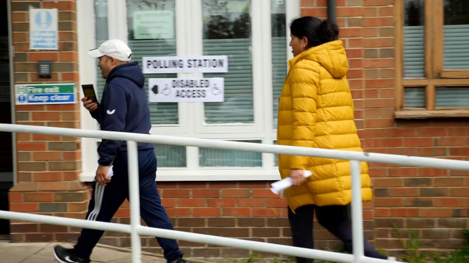 Local elections: Turned away for not having the correct ID - but back to the polling station in ...