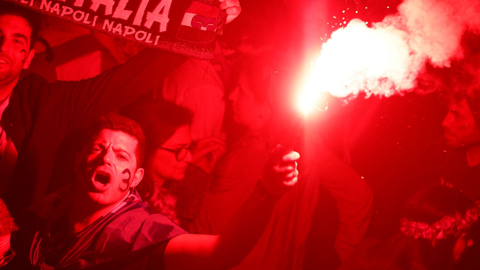 Man shot dead and several people hurt during Napoli Serie A title ...