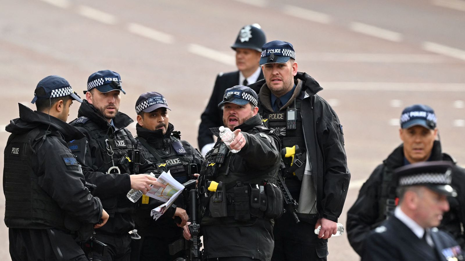 King's Coronation: King's Coronation: 'Fake stewards planned to disrupt ...