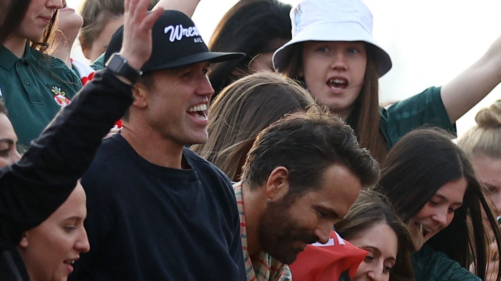 Ryan Reynolds and Rob McElhenney celebrate Wrexham AFC's promotion with ...
