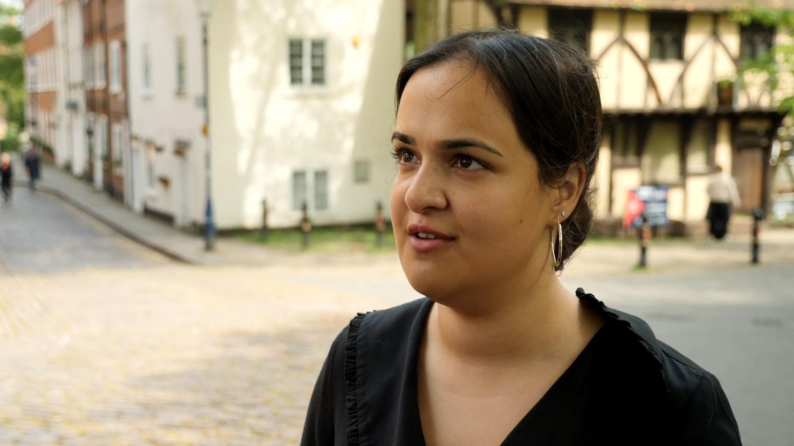 Local elections: Turned away for not having the correct ID - but back ...