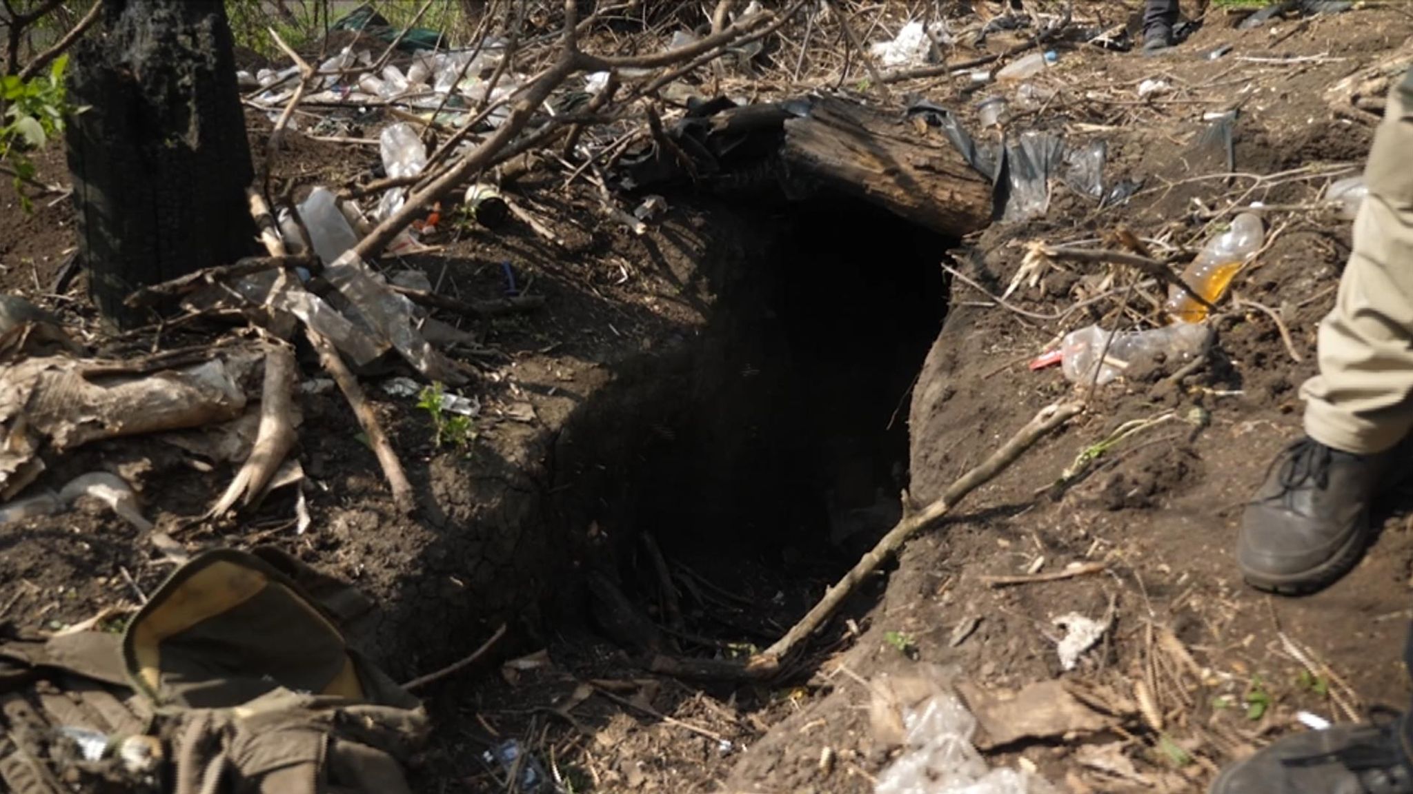 The battle for Bakhmut: Ukrainian city a smoking ruin as Russians ...