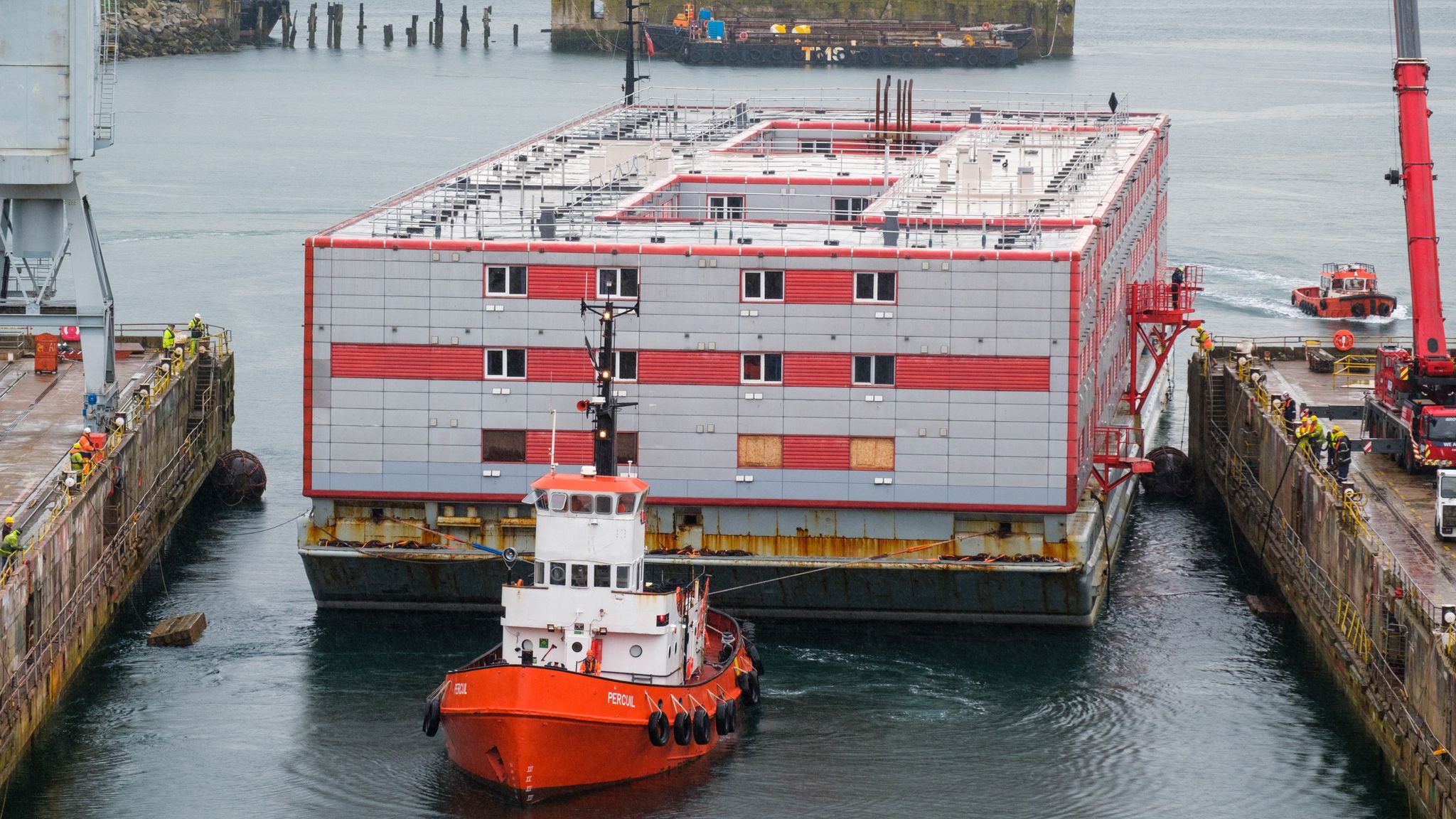 Dorset: £377,000 council grant to provide asylum seekers 'English-speaking lessons' and ...