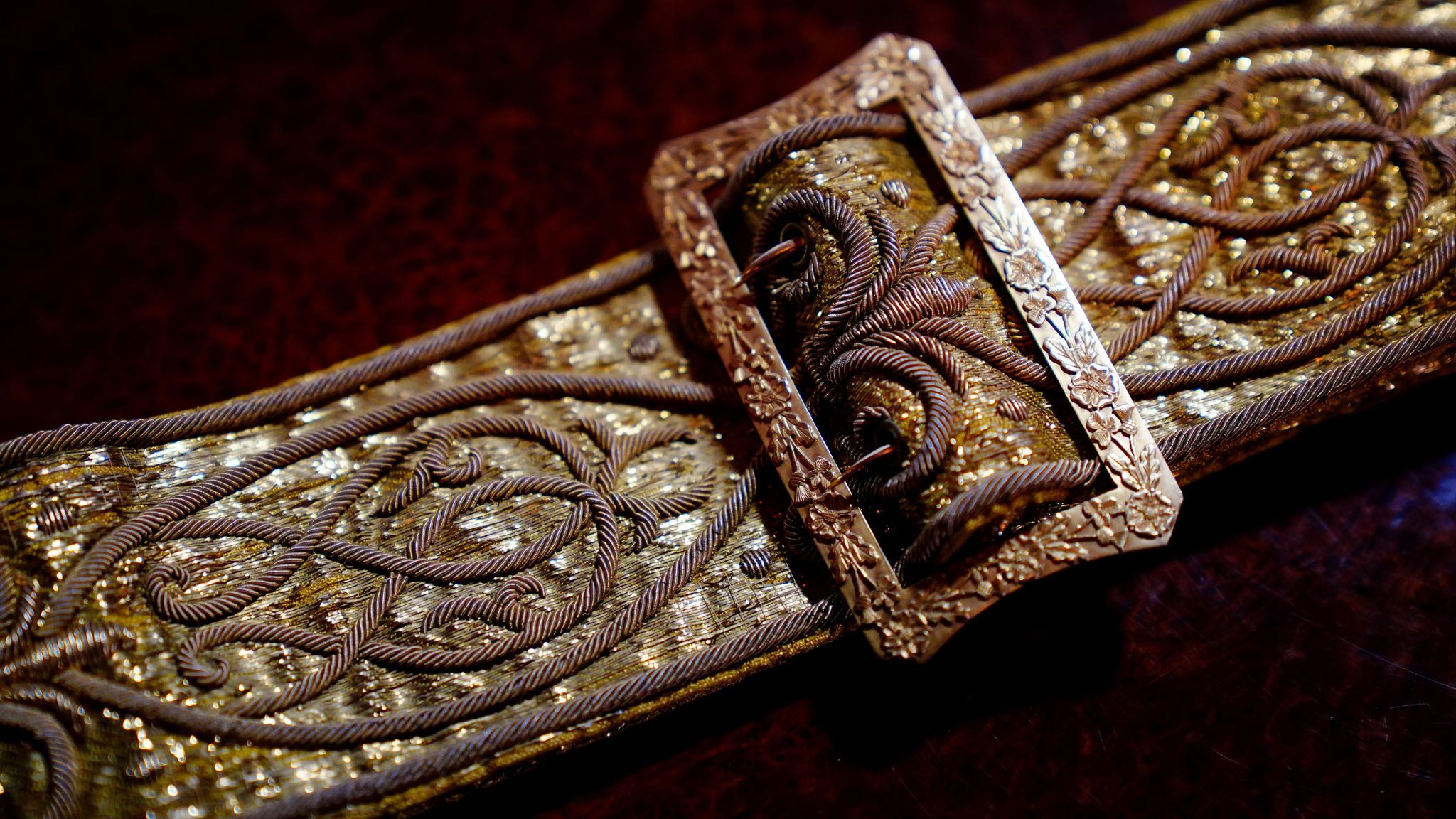 Coronation: King to be dressed in floor length golden robes worn by ...