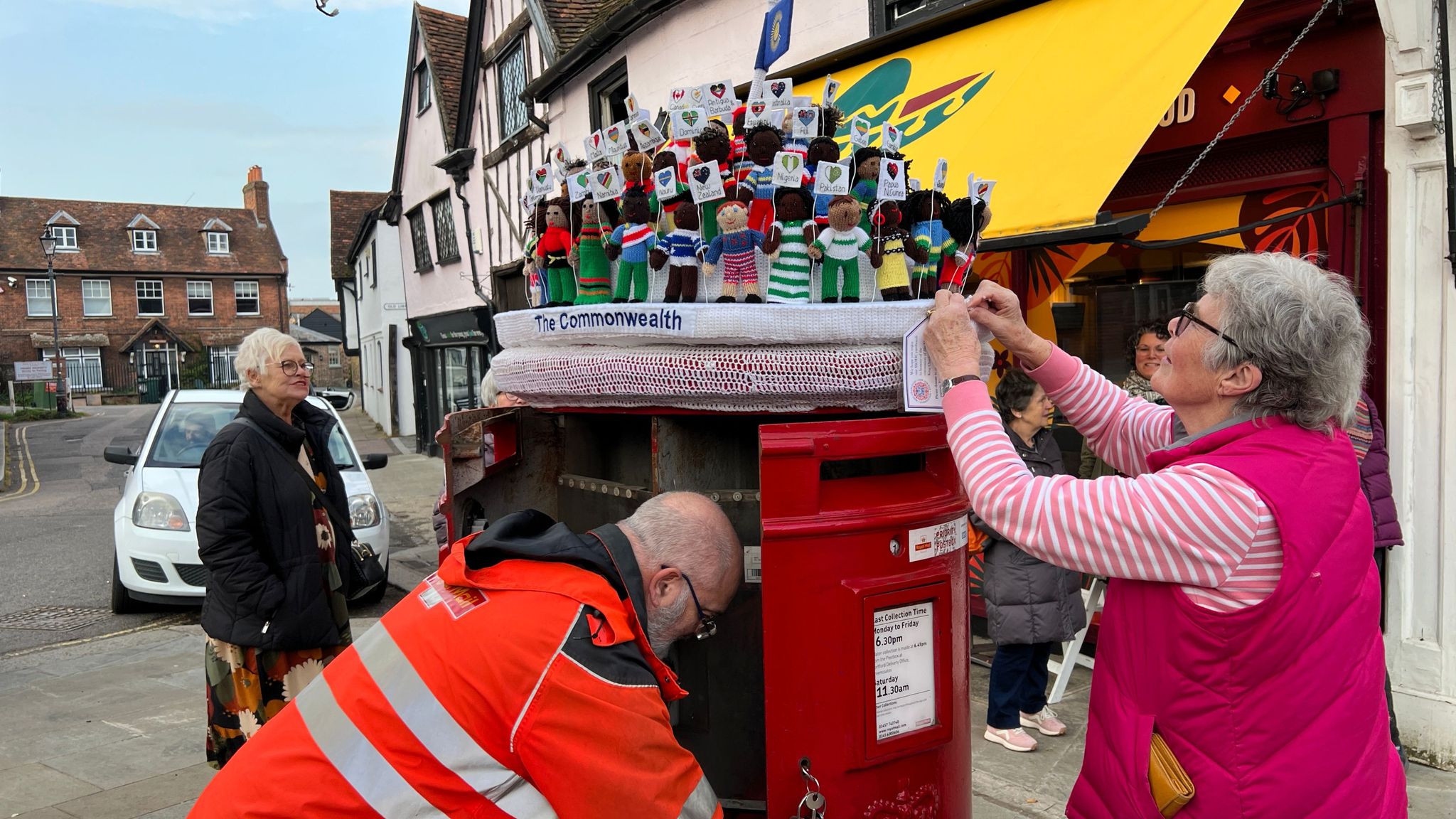 Coronation: Some of the best pictures so far from the build up and ...