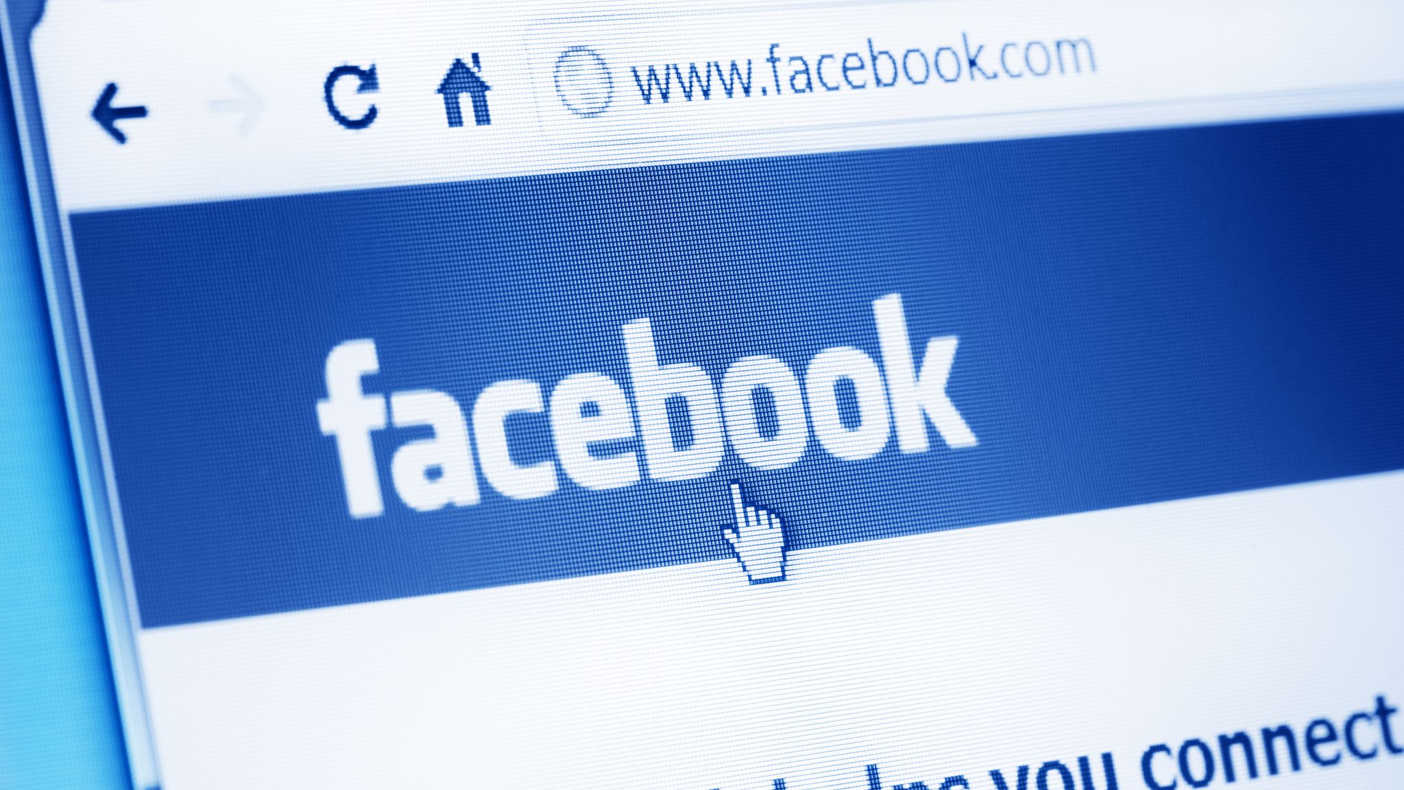 Facebook owner Meta hit with record £1bn fine for breach of EU data ...