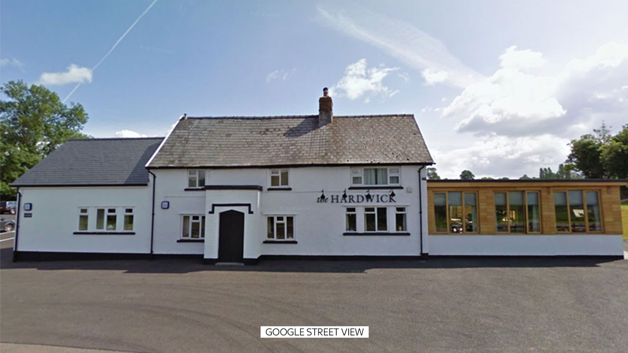 Celebrity chef Stephen Terry 'gobsmacked' after couple who stole £150k ...