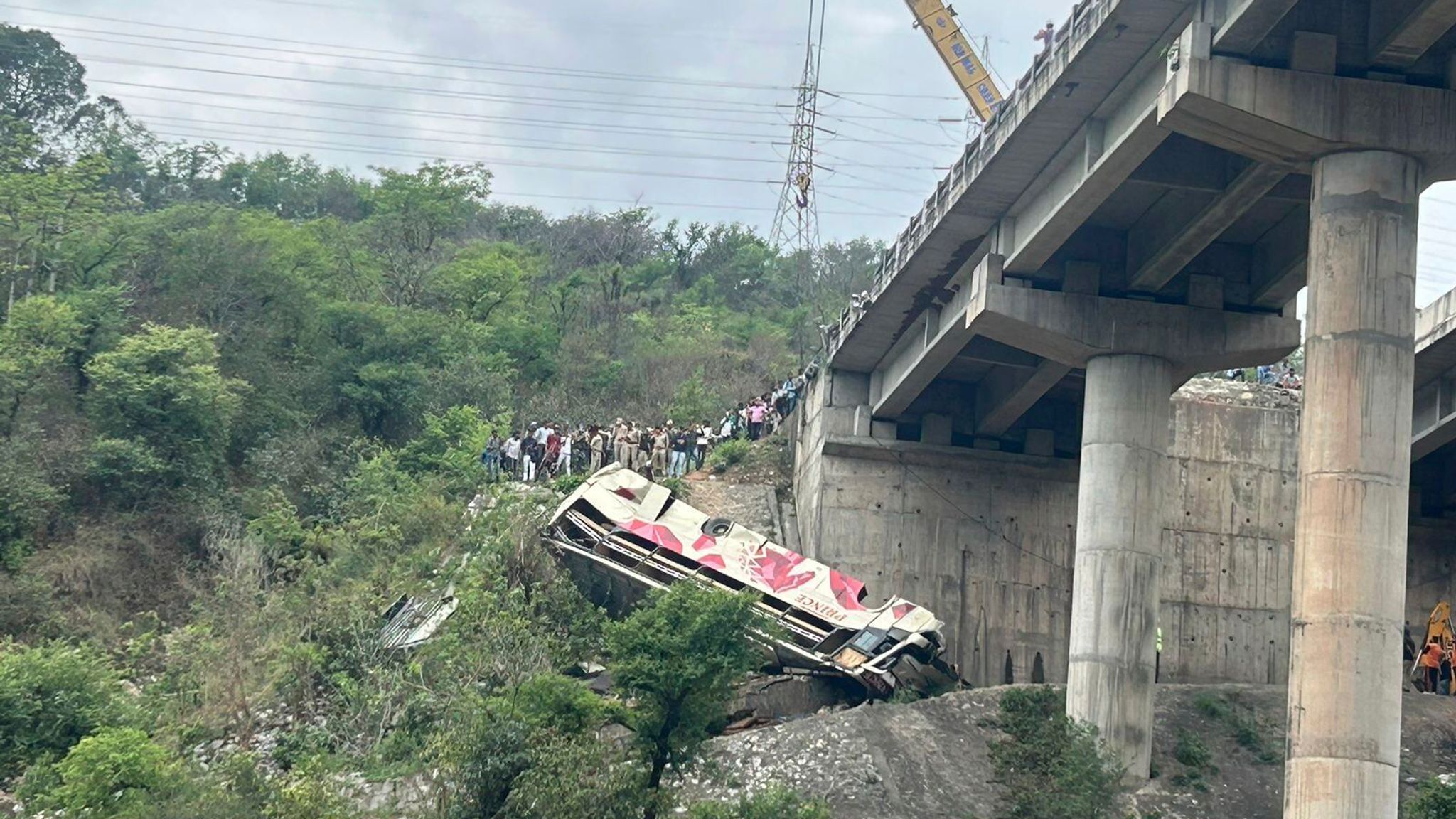 Ten people killed after 'overloaded' bus falls into gorge in India ...